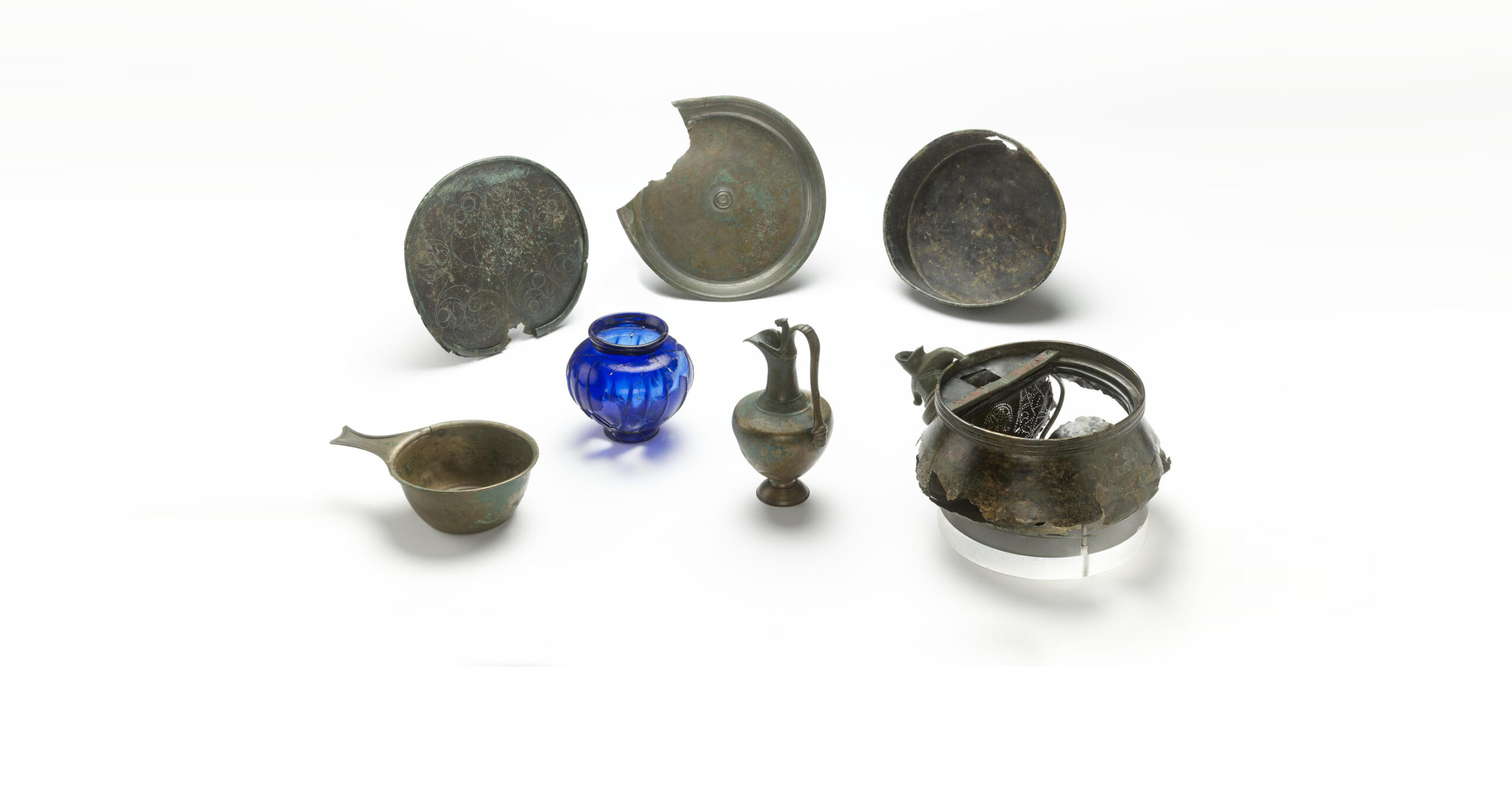 Traditions and Transitions: The Story of the Chettle Grave Group ...