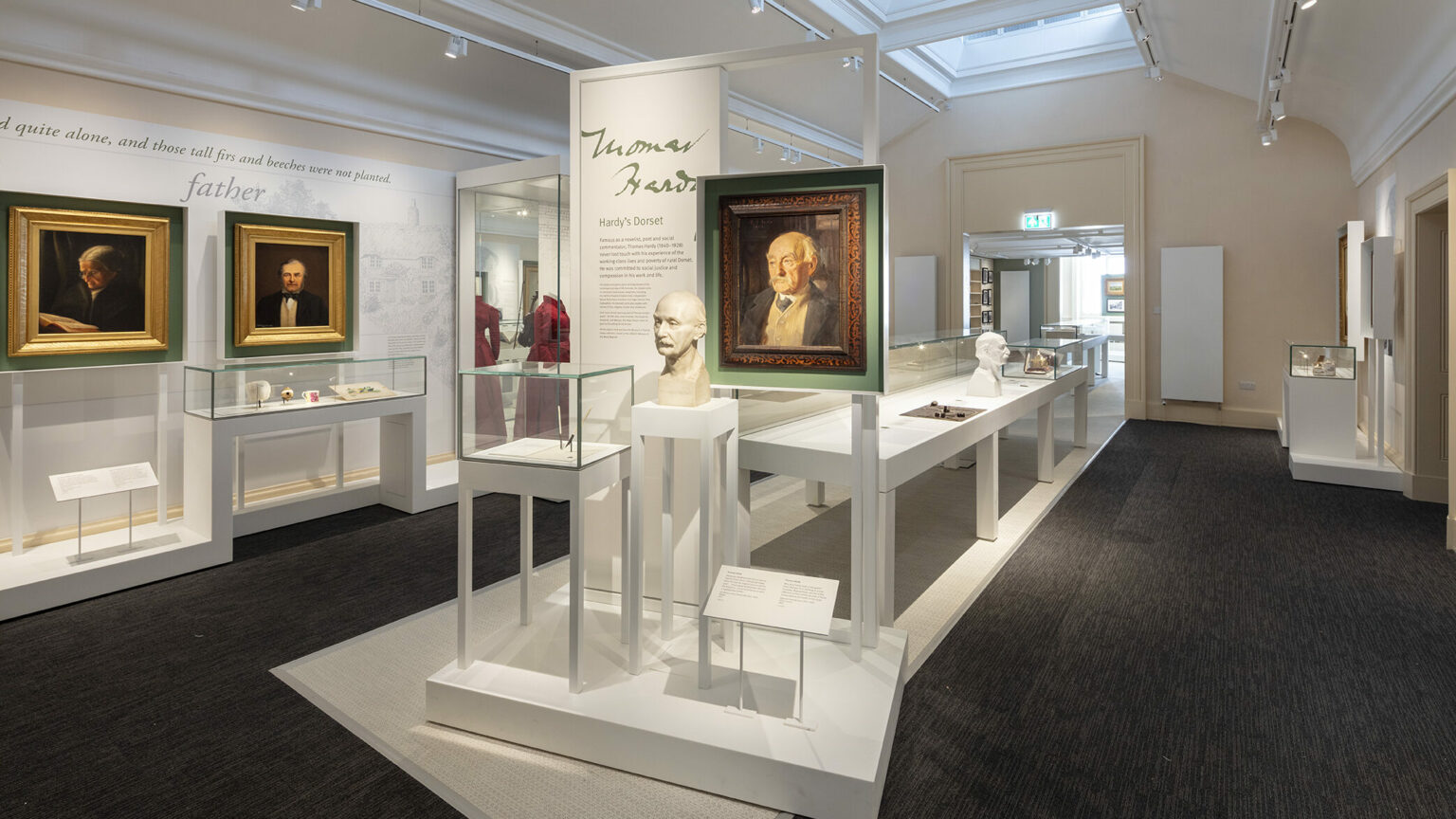Explore - Dorset Museum & Art Gallery
